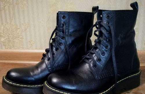 Ботинки в стиле Dr.Martens