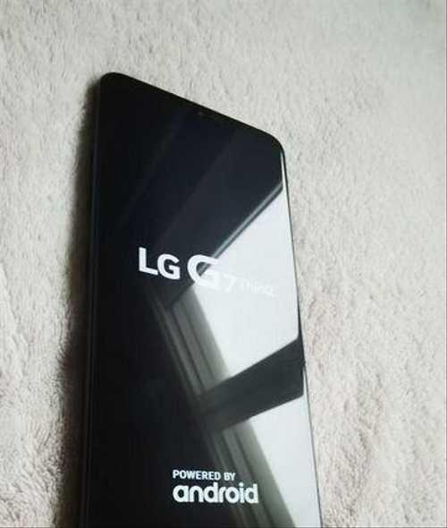 Смартфон LG 7 Thin Q черный
