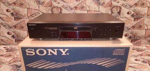 CD-плеер Sony CDP-XE370