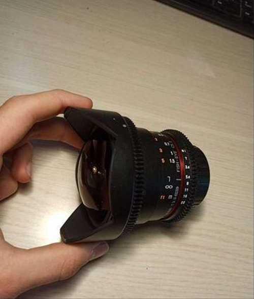 Объектив samyang 8mm Nikon F
