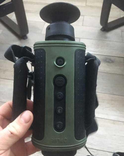 Тепловизор flir Scout TS-24 в зеленом корпусе