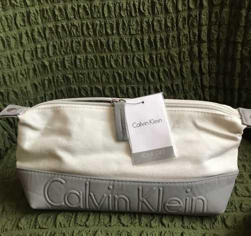 Сумочка/косметичка Calvin Klein