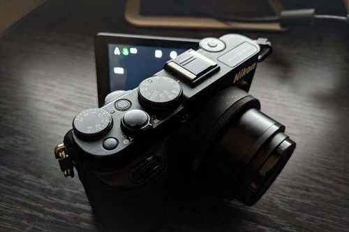 Nikon p7700