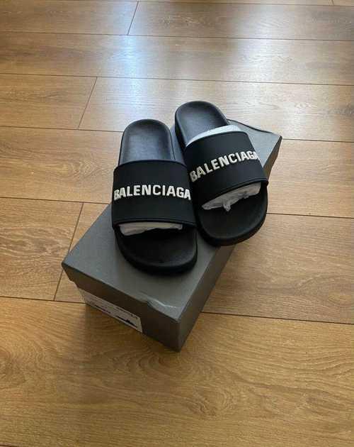 Шлепанцы Balenciaga