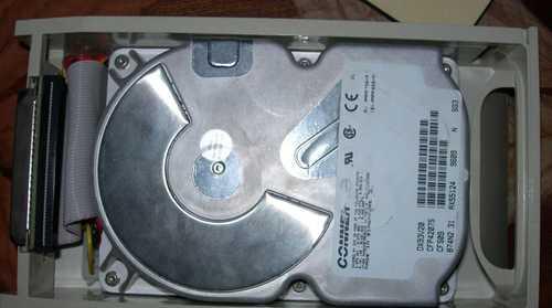 Жесткий диск scsi conner cfp4207s