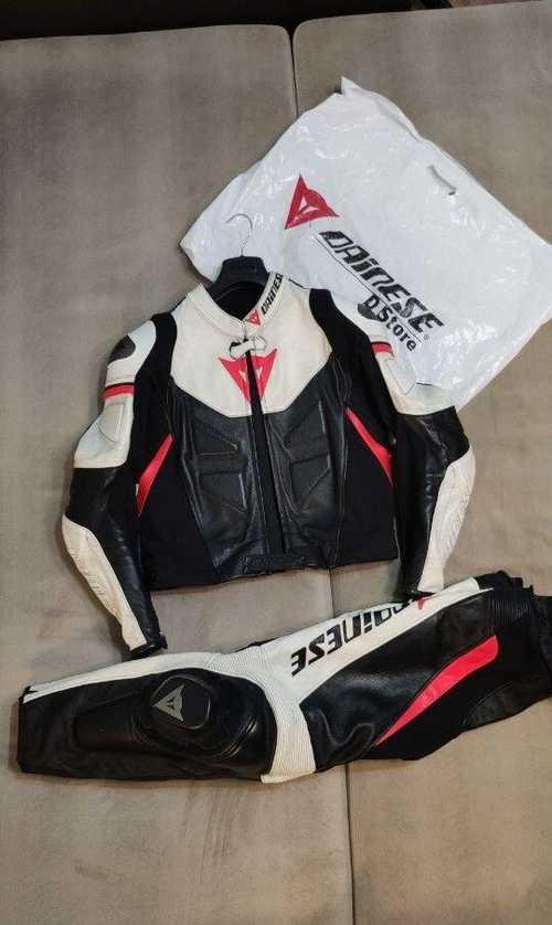 Мотокомбенизон раздельный Dainese. разм 52