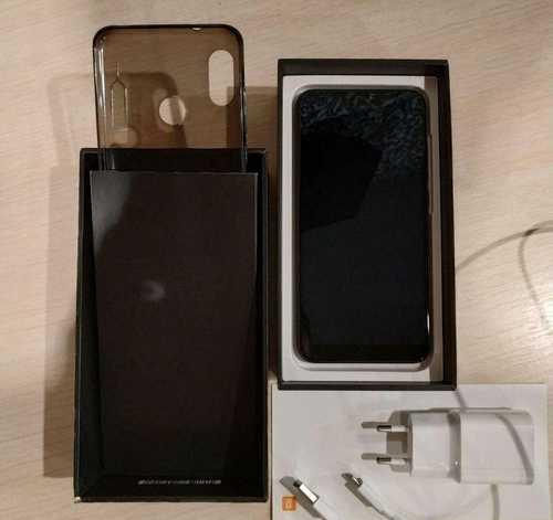 Смартфон Xiaomi Mi A2 Lite 32Gb Black