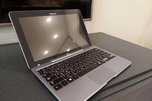 Планшет / ноутбук Samsung XE500T1C