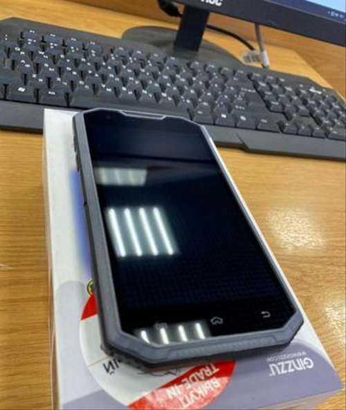 Телефон Ginzzu RS95D Black