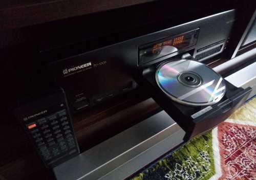 CD плеер Pioneer PD-S703