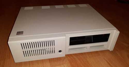 Древний системник IBM PCjr junior