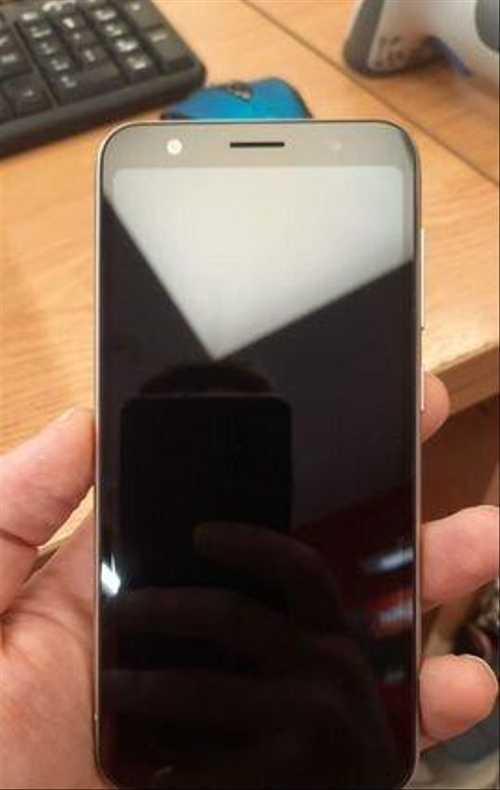 Телефон asus ZA550KL ZenFone Live L1 16Gb Gold