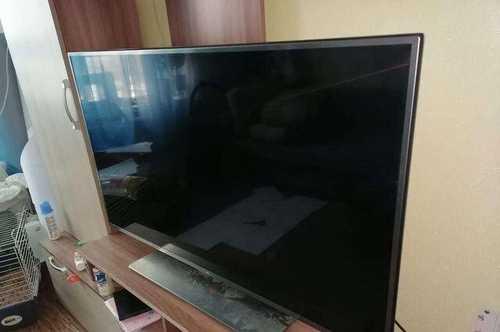 Телевизор LG 47 диагональ(120см) Smart TV, 3D