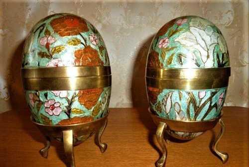 Шкатулка-яйцо 2 шт. латунь Индия 70-е СССР