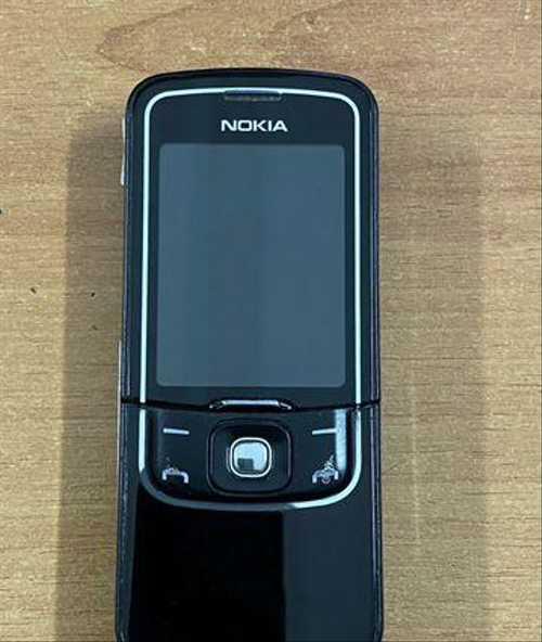 Телефон Nokia 8600d