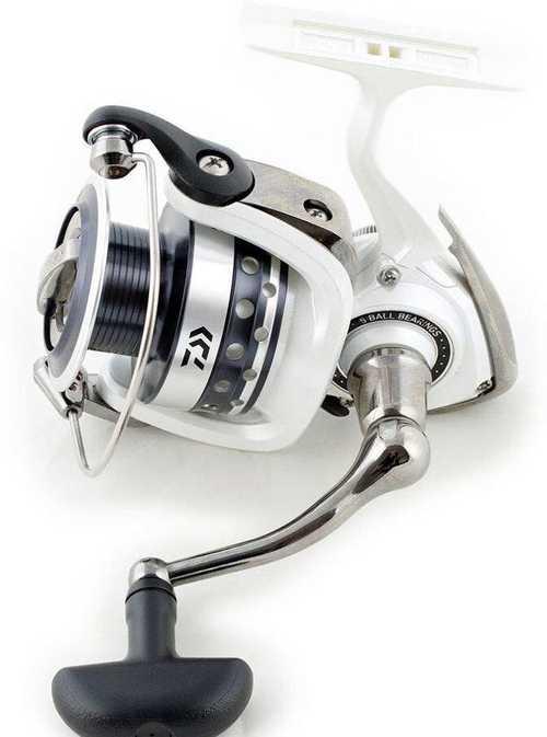 Катушка Daiwa Laguna E 2500B