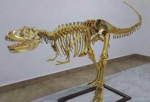 Золотой динозавр. Золотой скелет. Скелеты динозавров в Москве. Стол со скелетом динозавра.