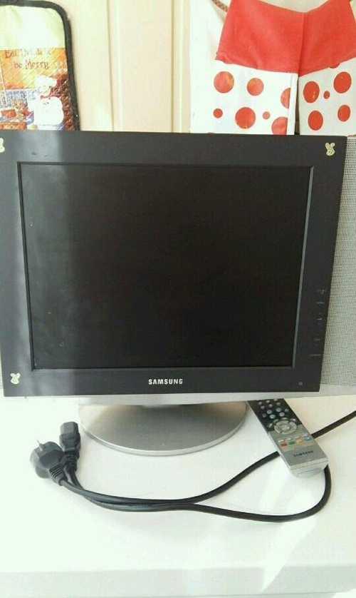 Телевизор SAMSUNG ЖК LCD "15"