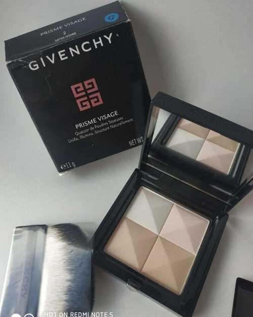 Пудра Givenchy Prisme visage тон 2