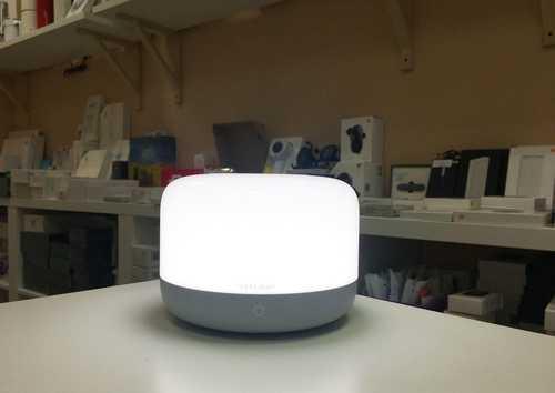 Ночник Xiaomi Yeelight LED Bedside Lamp D2