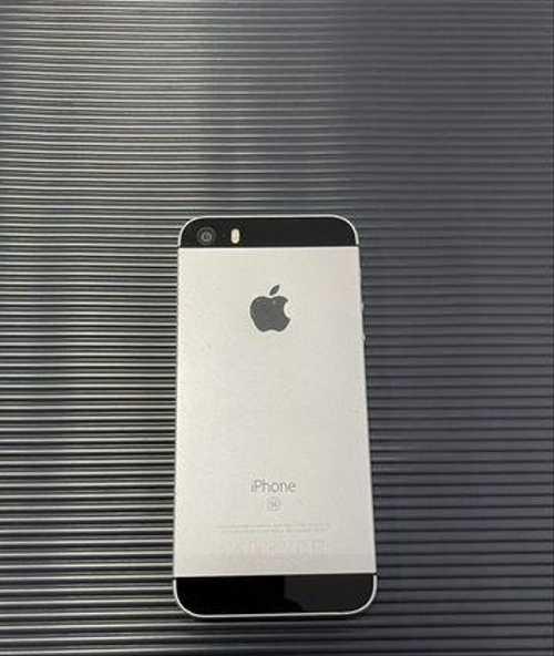 iPhone 5se 64gb