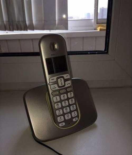 Телефон беспроводной (dect) Philips XL3901S