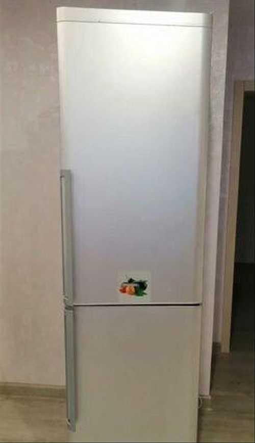 Холодильник двухкамерный бу вестфрост. В хорошем с