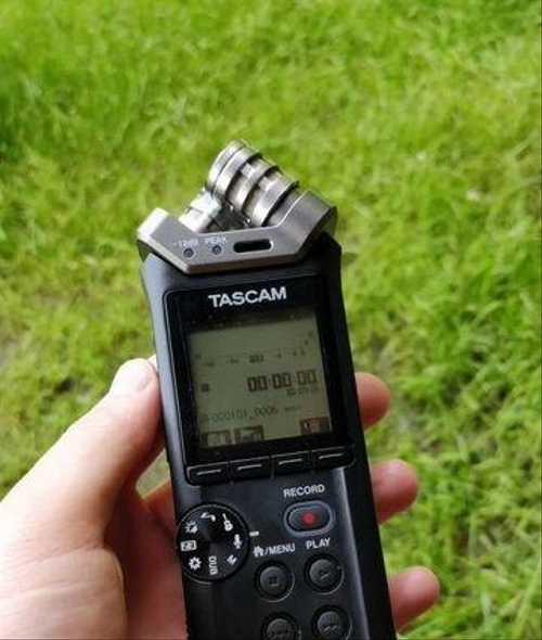 Рекордер Tascam DR-22WL