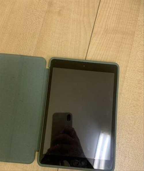 iPad mini 2 retina 16 gb wifi