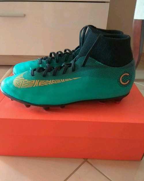 Бутцы с шипами nike