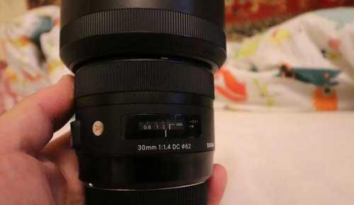 Sigma AF 30mm f/1.4 DC HSM Art Canon EF-S как новы