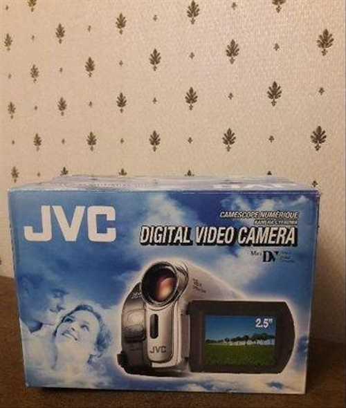 Видеокамера JVC GR-D73e