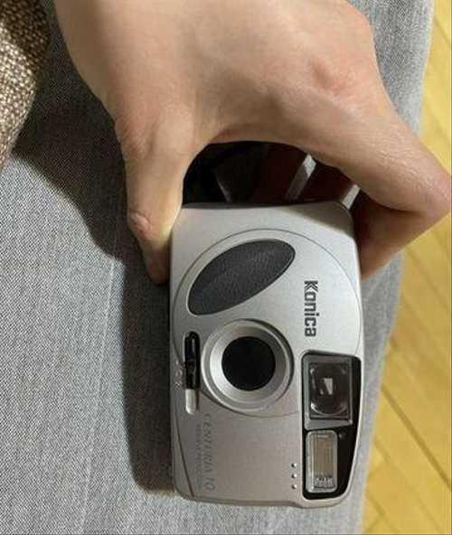 Плёночный фотоаппарат Conika Centuria 10