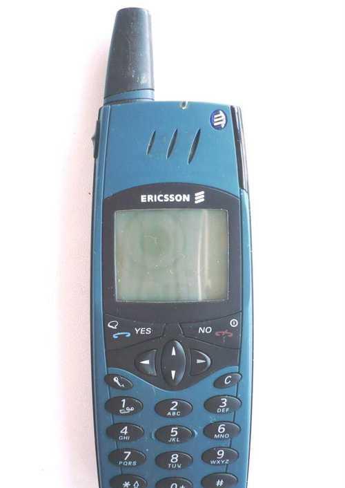 Фото телефона эриксон. Sony Ericsson r320. Эриксон r320s. Эриксон 320. Телефон Ericsson r320s.
