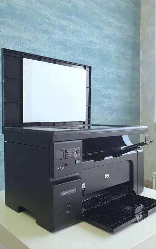 Мультифункциональный принтер HP LaserJet M1132 MFP