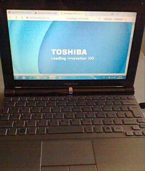 Toshiba NB200-10Z рабочий нетбук