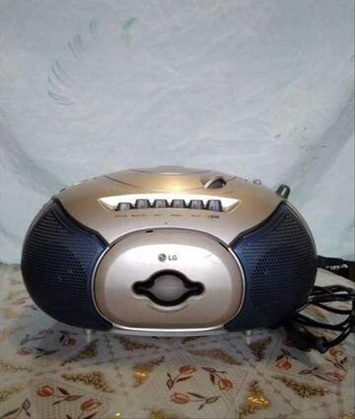 Магнитофон LG CD-321AX