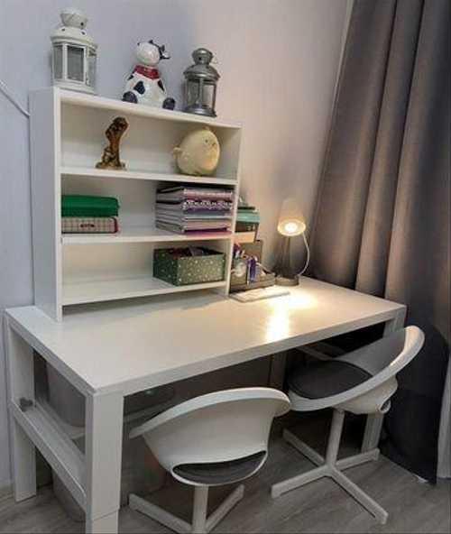 Письменный стол IKEA +стулья
