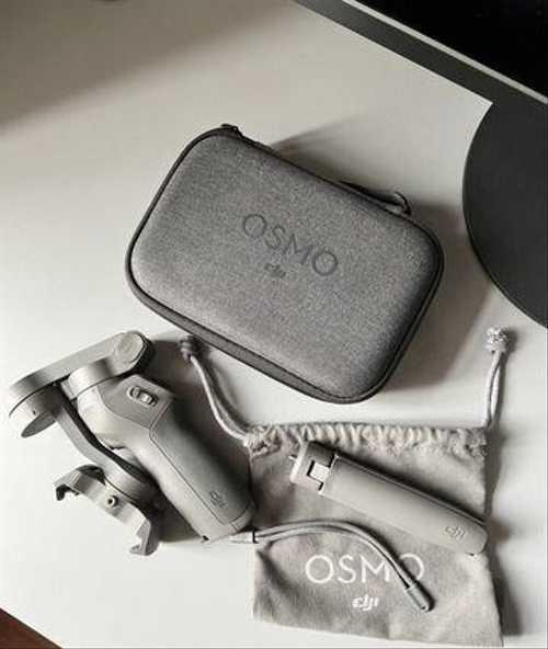 Стабилизатор для телефона DJI Osmo Mobile 3 Combo