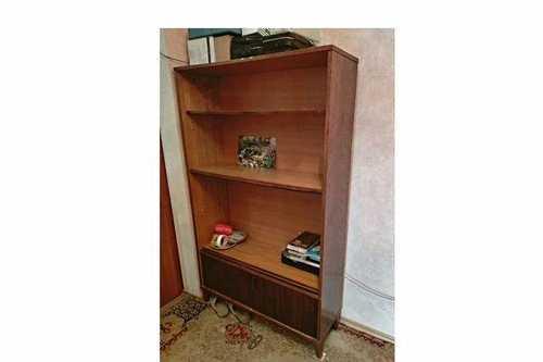 Книжный шкаф СССР