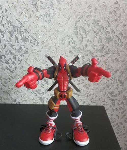 Deadpool Wade Designer Unruly Industries