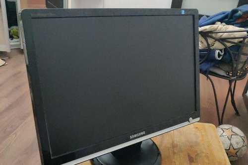 Монитор Samsung syncmaster 226BW 22дюйма