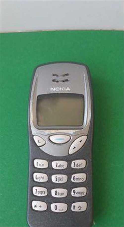 Телефон Nokia 3210