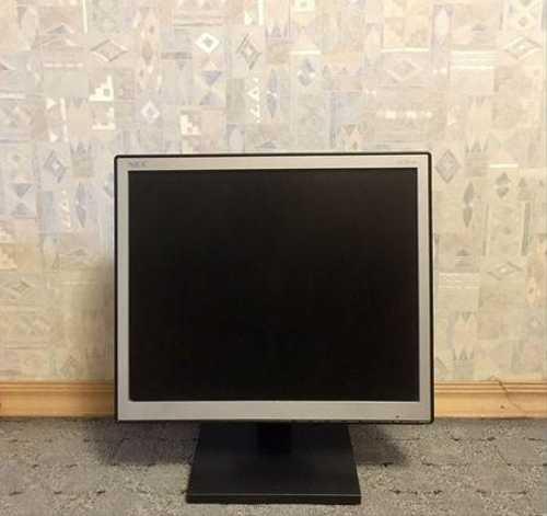 Монитор 17 дюймов NEC LCD1701