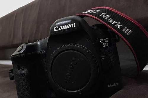 Canon EOS 5D Mark iii