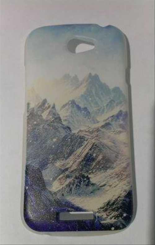 Чехол горы в снегу для телефона HTC One S