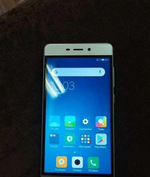 Телефон Xiaomi Redmi4
