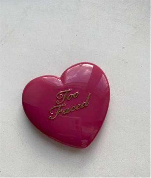 Румяна Too Faced Love Flush