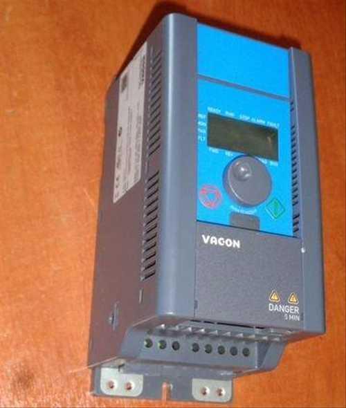 Преобразователь частоты vacon0010-3L-0004-4