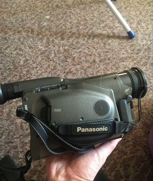 Видеокамера Panasonic vx70